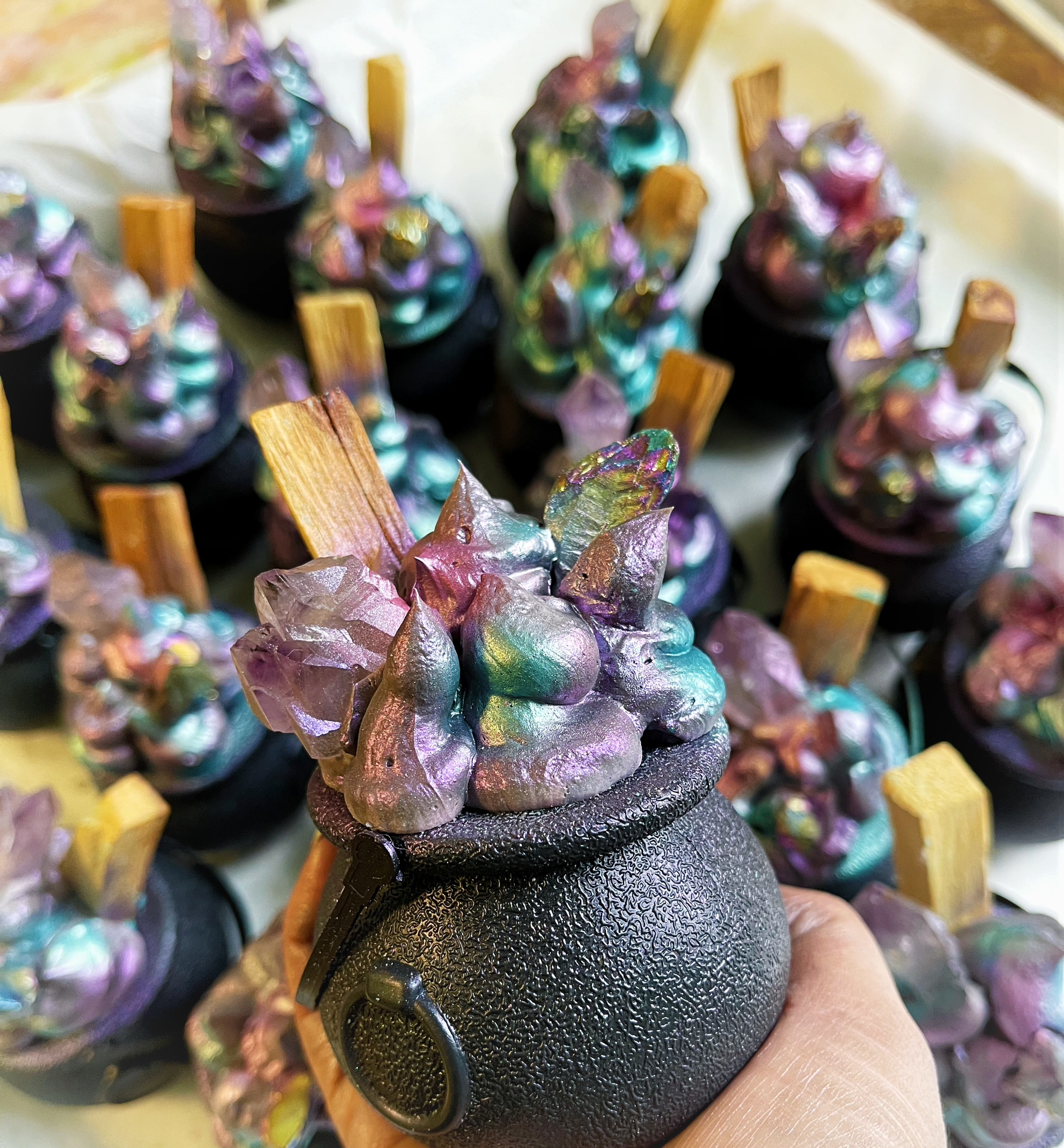 Alchemy Palo Santo Magick Cauldron Bubble Bomb w/crystals – Alchemy ...